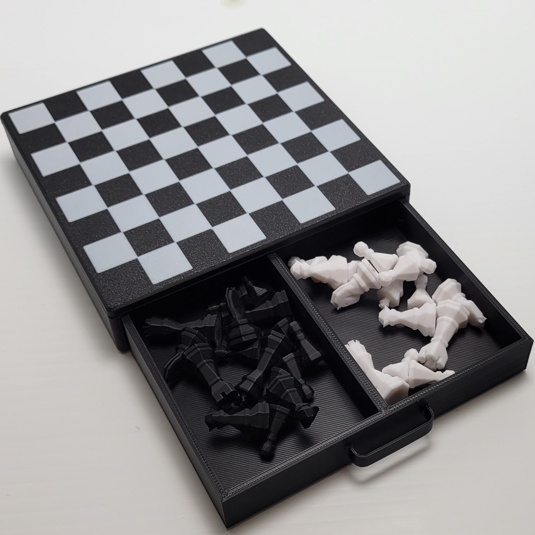 3D Printed Magnetic Chess Board (travel Size) - Etsy