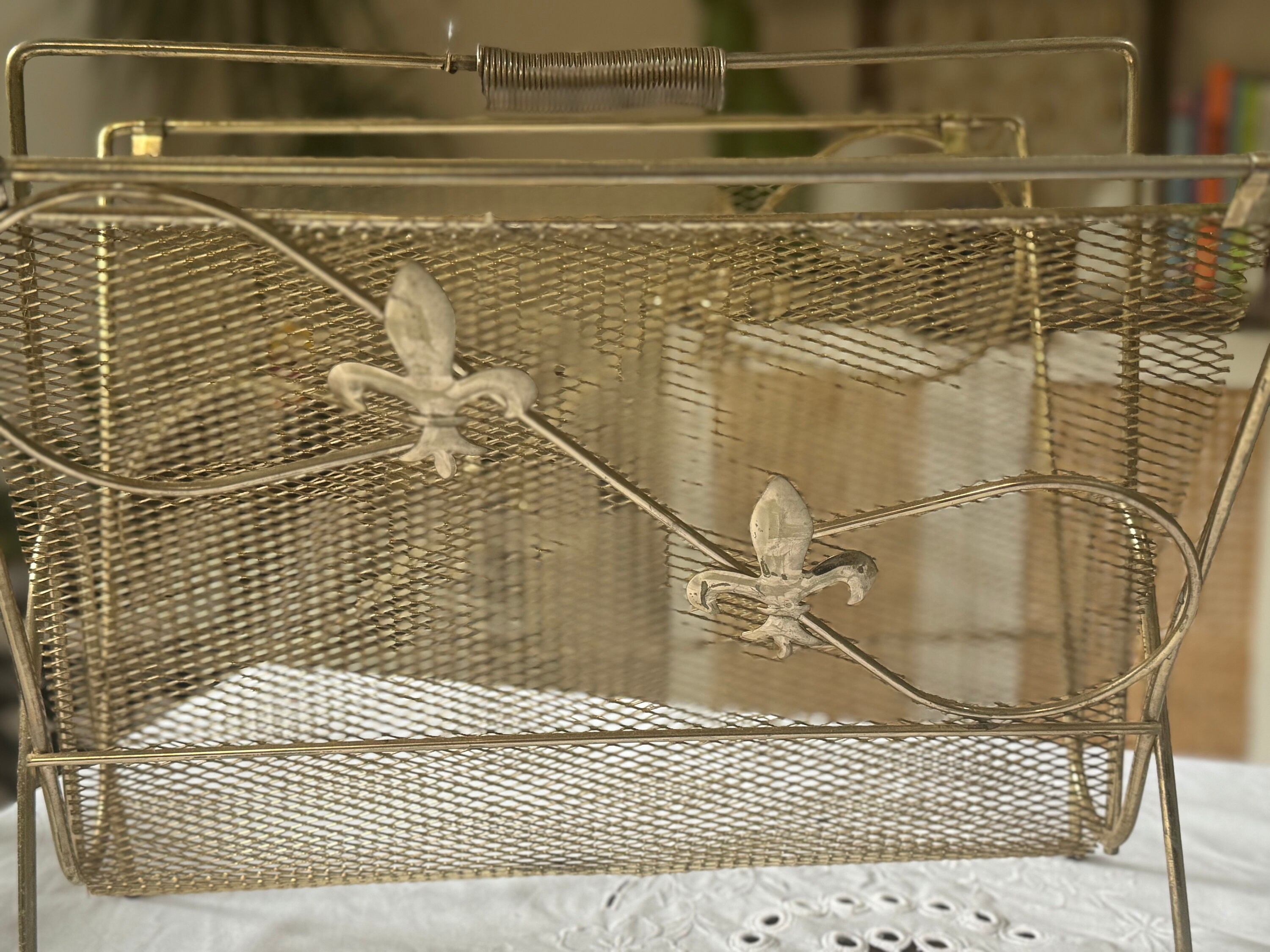 Vintage MCM Brass Wire Magazine Rack Album Rack - Etsy