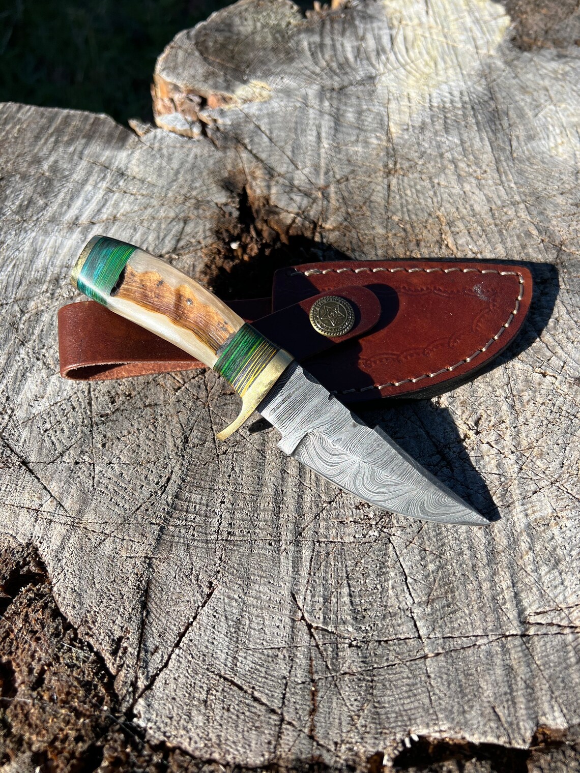 Handmade Damascus Steel Hunting Knife With Leather Sheath | Rams Horn ...