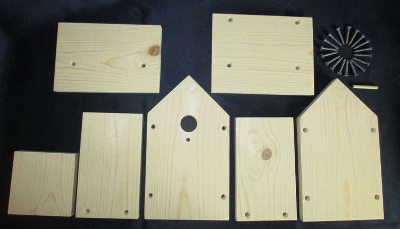 Pine Bird House - Etsy