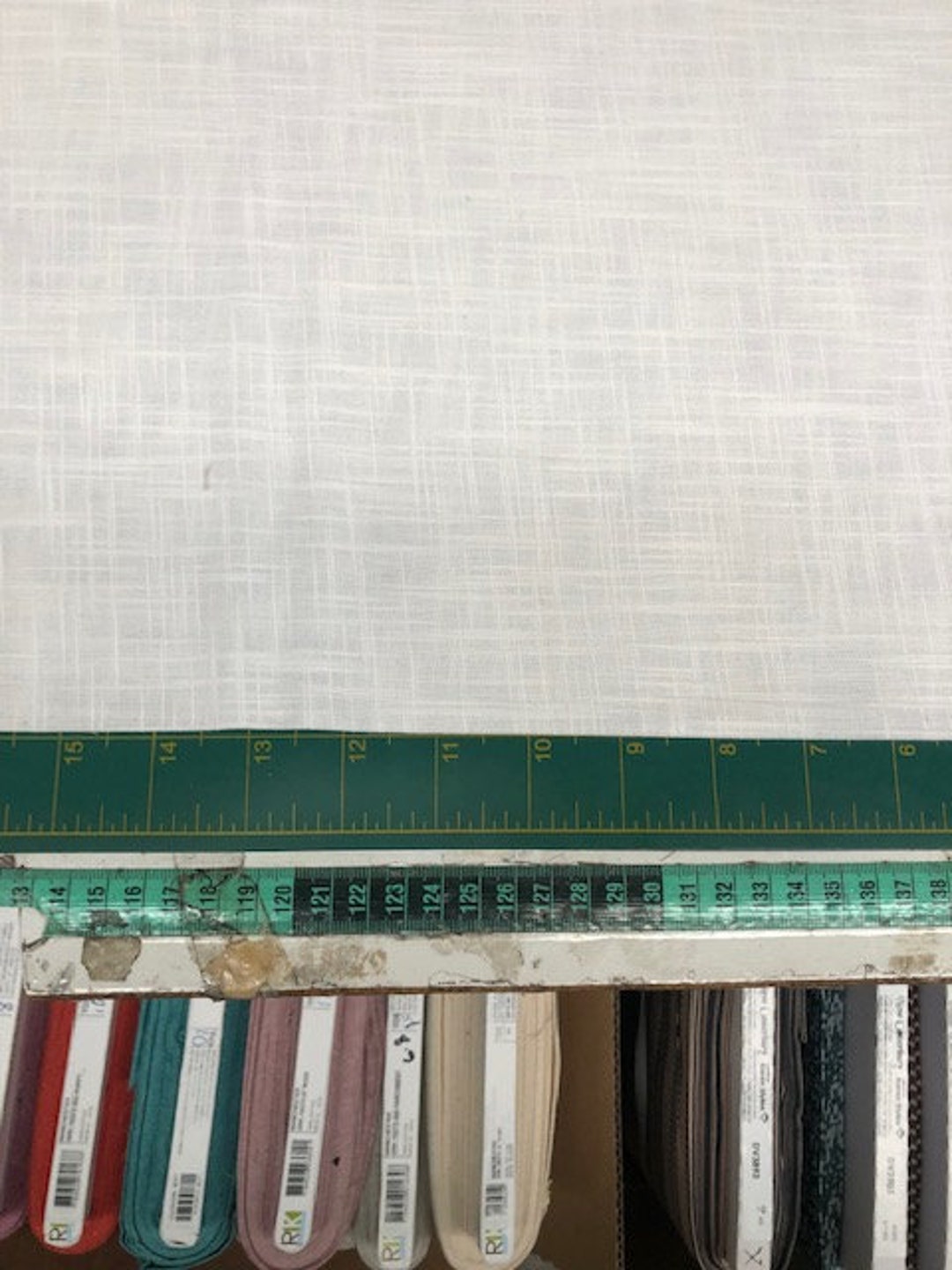 Robert Kaufman Design Fabric Manchester White - Etsy