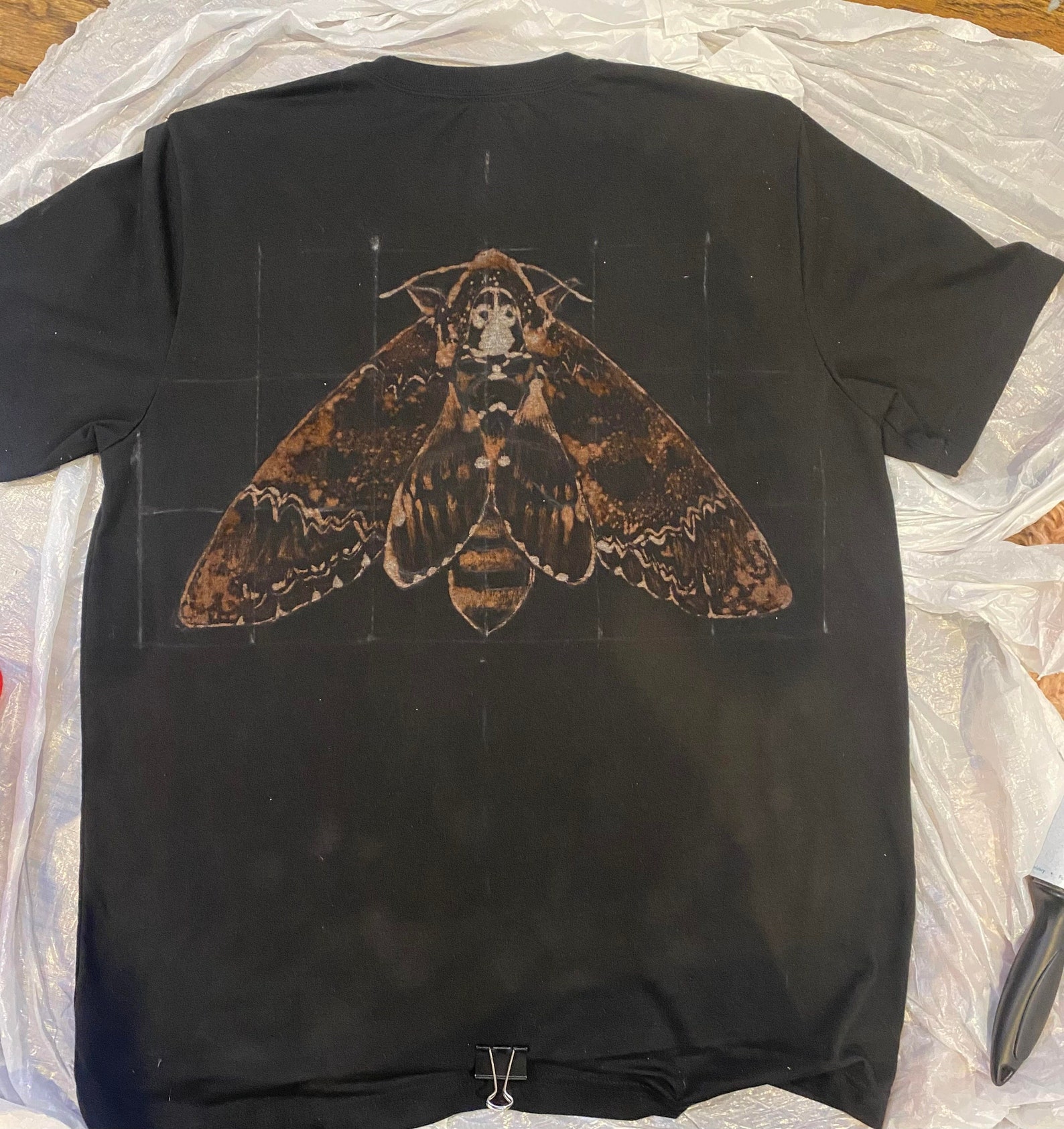 Custom Nature-themed Bleach Design T-shirt - Etsy