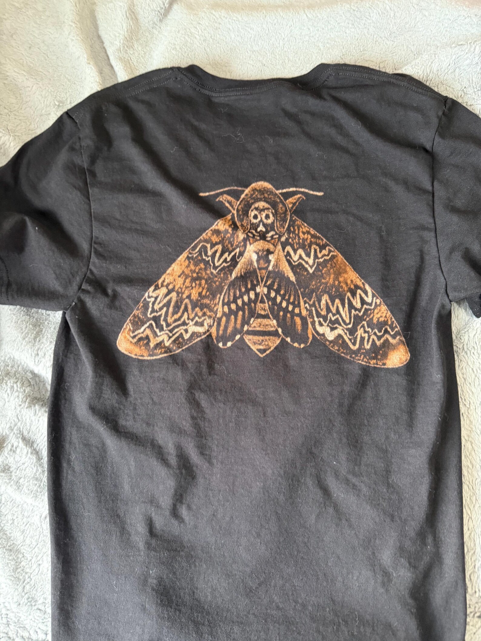 Custom Nature-themed Bleach Design T-shirt - Etsy