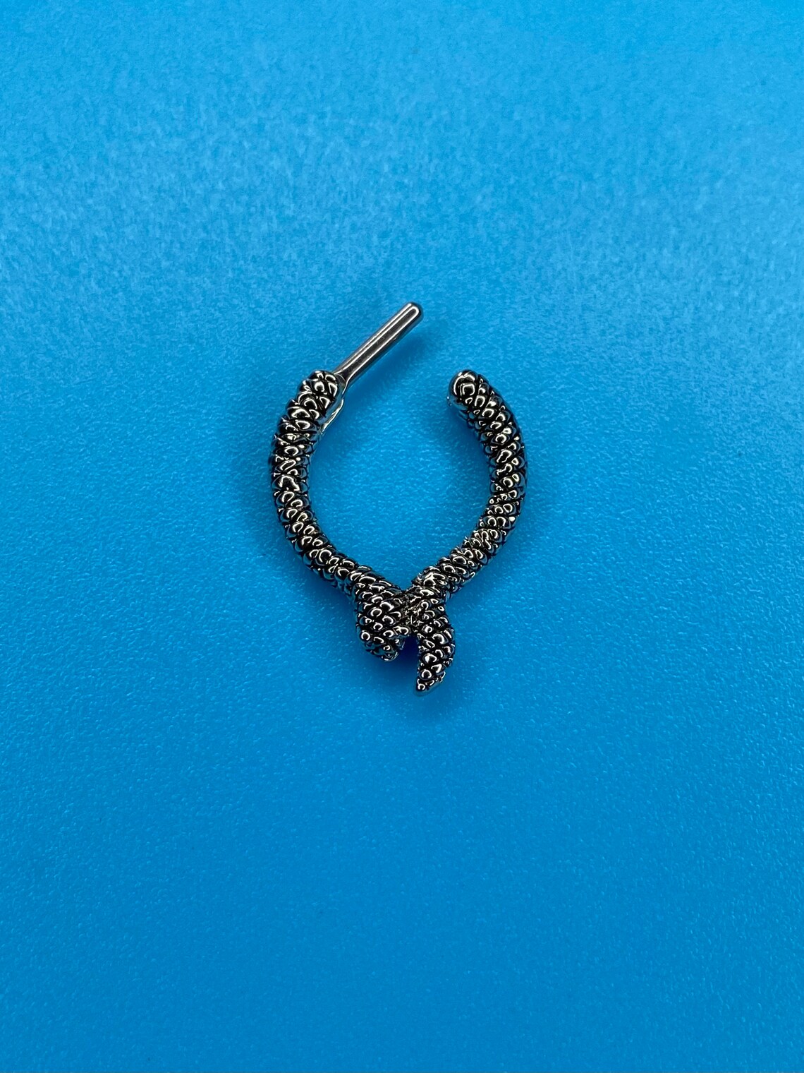 Vintage Style Slithering Serpent Septum Hoop Clicker Ring - Etsy