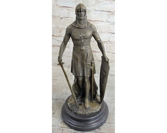 Medieval Knight Medieval Knight Statue, Middle Ages Knight Statues ...