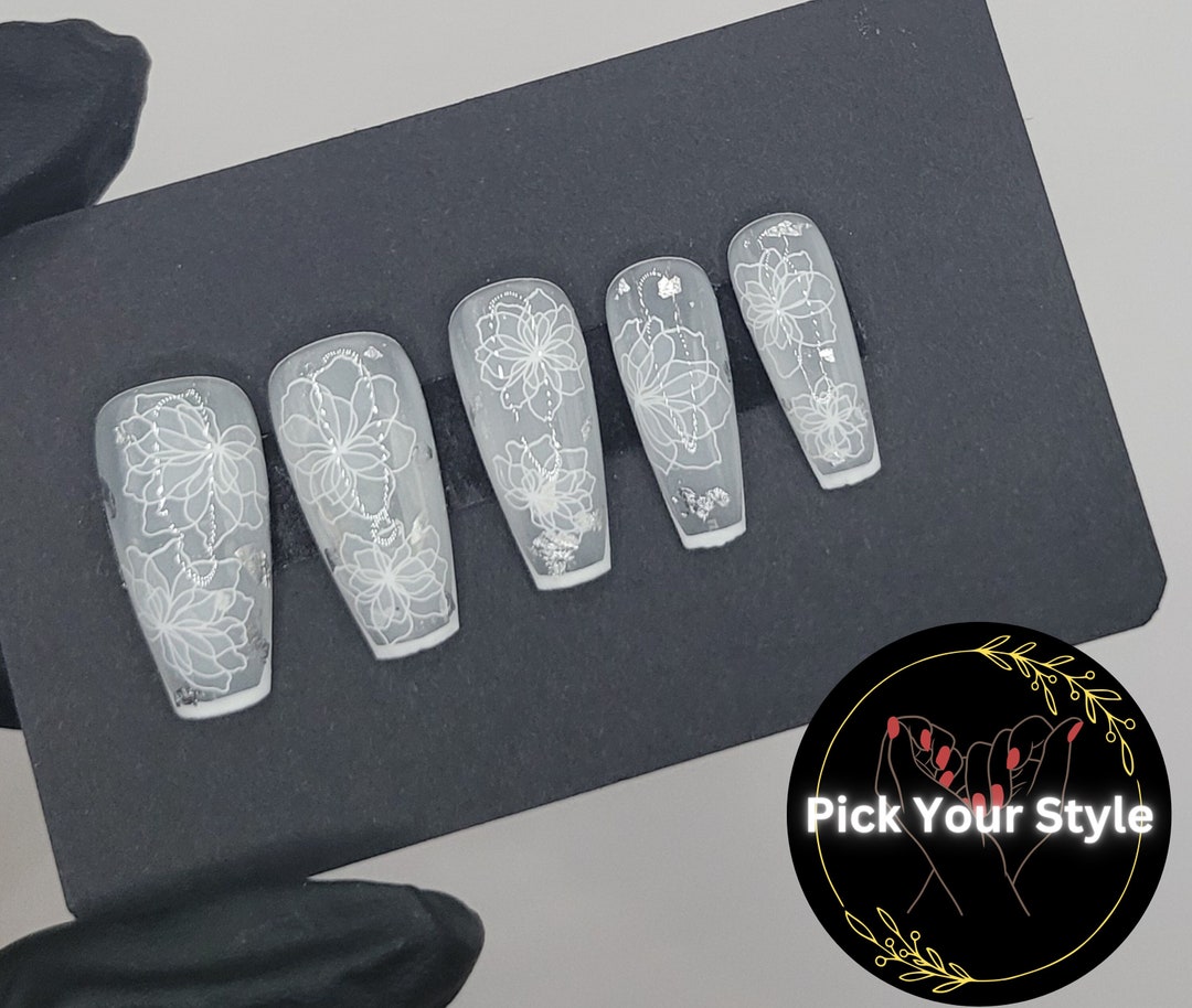 Handmade White Transparent Press on Nails Custome Reusable White Floral ...