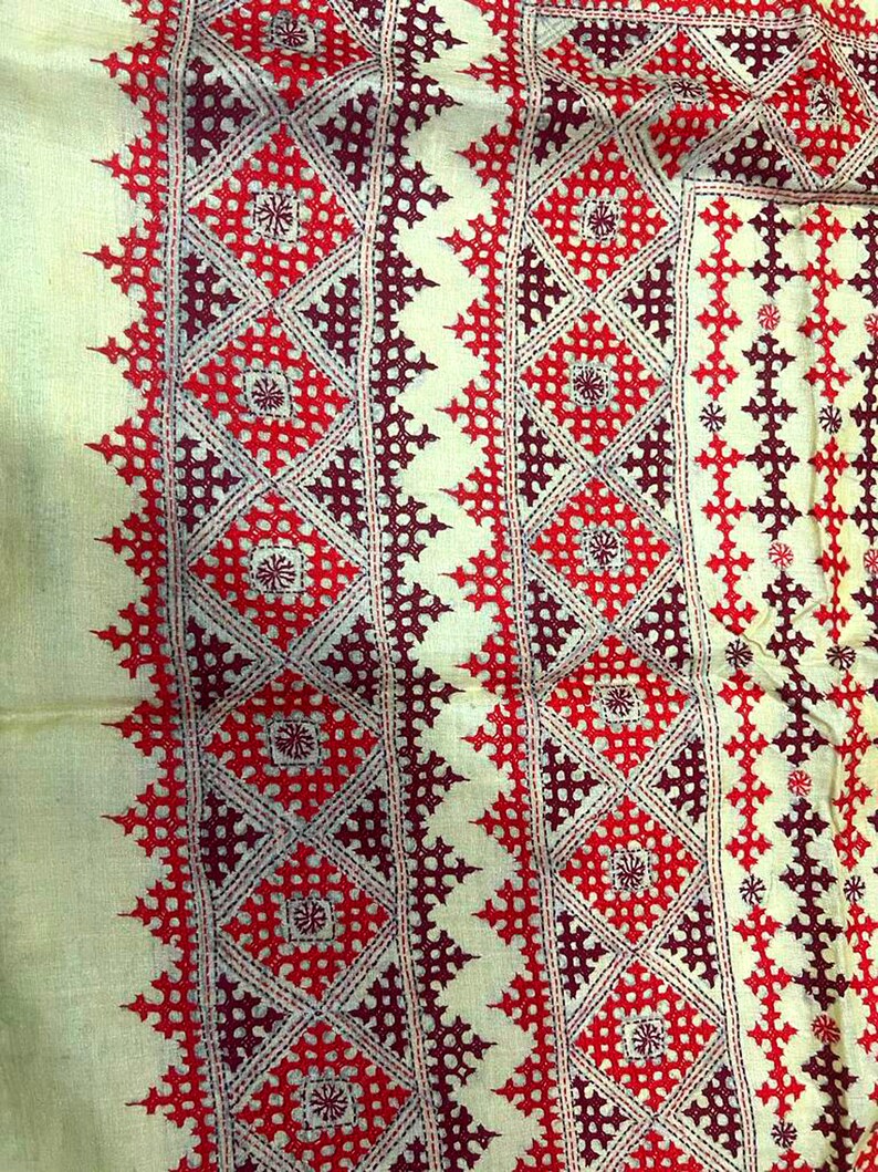 Tussar Silk Saree With All-over Gujrati Stitch, Gujarati Stitch Sari ...