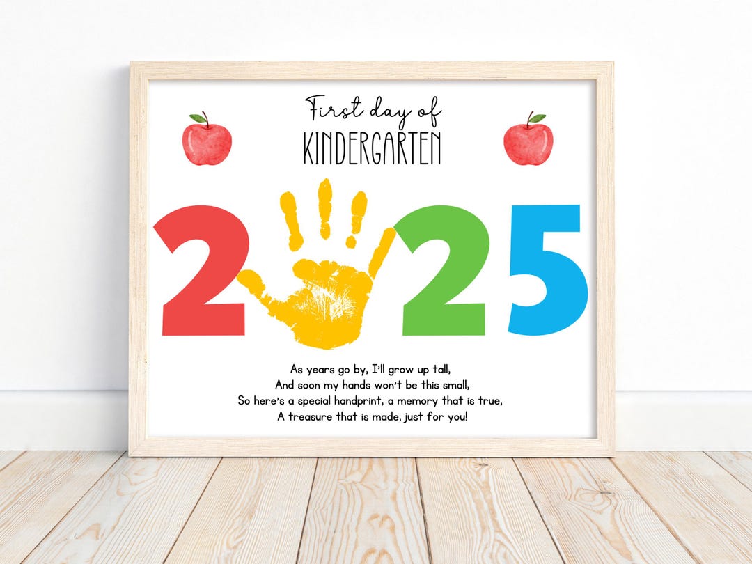 First Day of Kindergarten Handprint Art, Kindergarten Kids Handprint ...