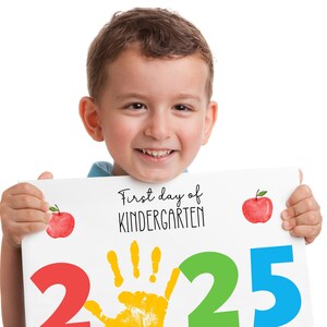 First Day of Kindergarten Handprint Art, Kindergarten Kids Handprint ...