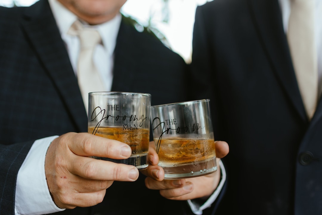 Personalised Wedding and Stag Party Whisky Tumblers Custom Groomsmen ...