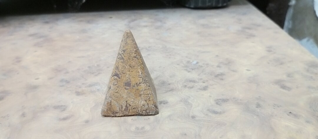 Hand Made Habur Stone Pyramid , Pyramid for Students Gift , Pyramid for ...