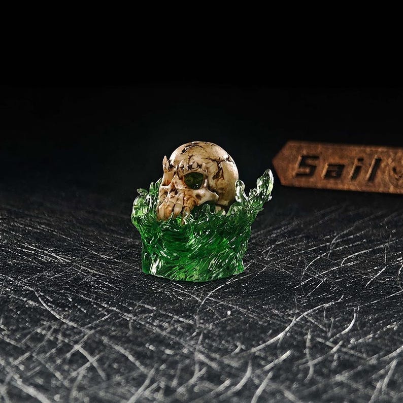 The Skull of Gul'dan Burning Mechanical Keycaps for World of Warcraft ...