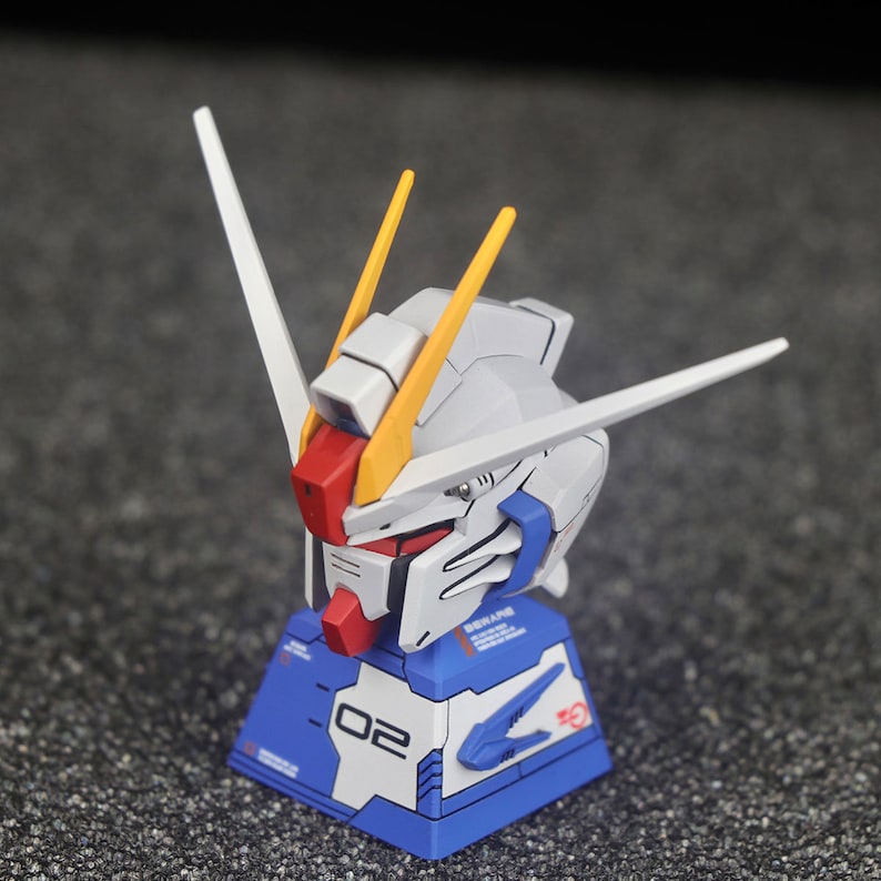 Freedom Gundam Damaged Gundam RX-78 RX-8 Custom Keycap Handmade High ...