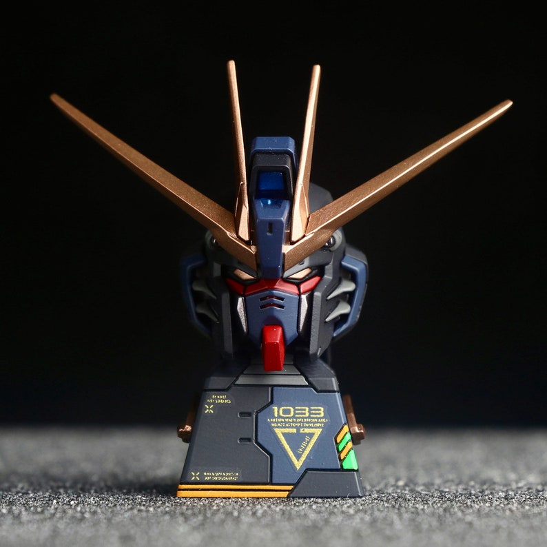 Freedom Gundam Damaged Gundam RX-78 RX-8 Custom Keycap Handmade High ...