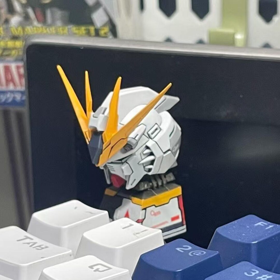 RX-93 Ver.kav Gundam GK Custom Keycap Handmade High Quality Unique Hand ...