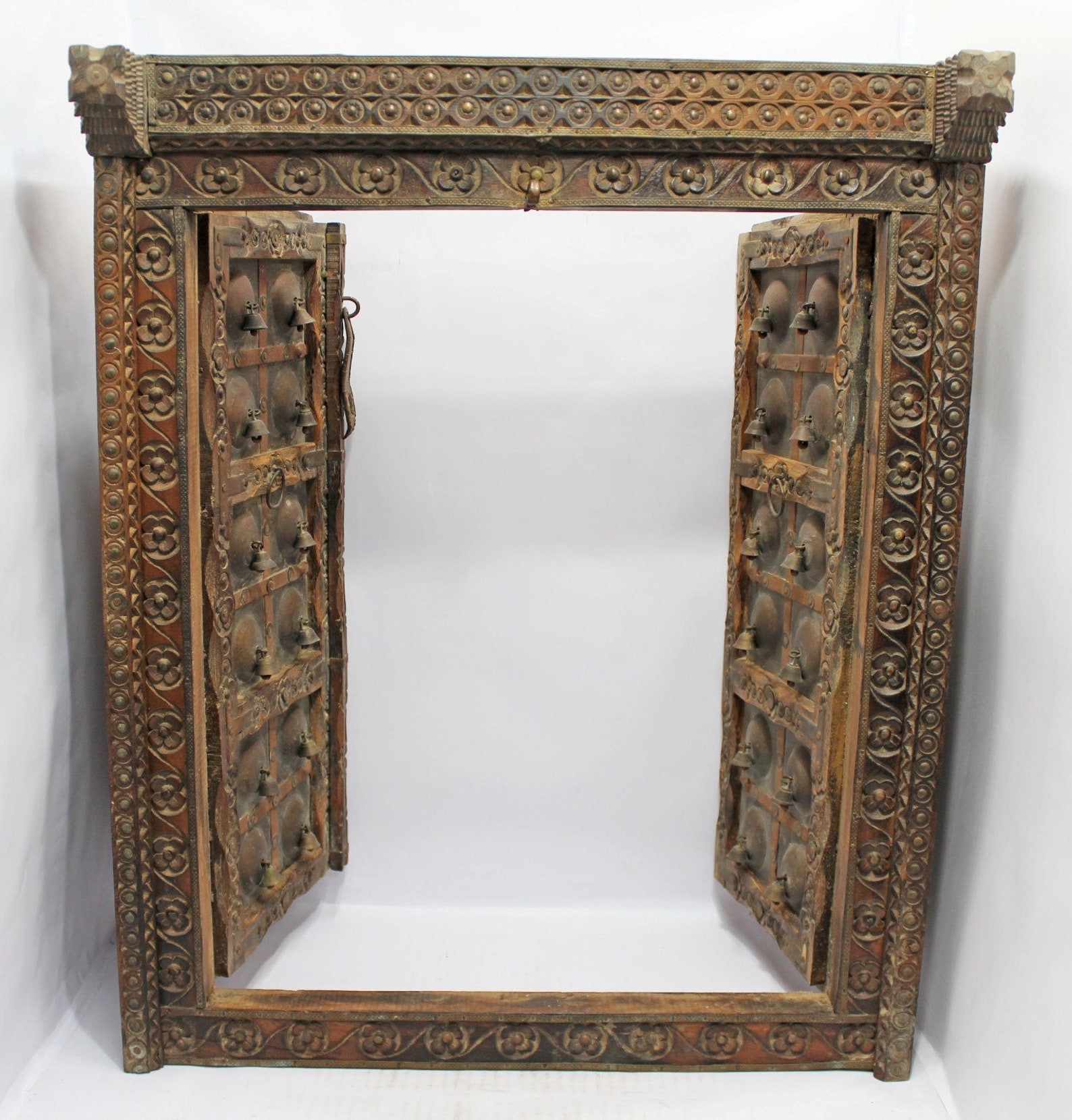 Vintage Wooden Window Frame Antique Carved Window With Frame Old Wood ...