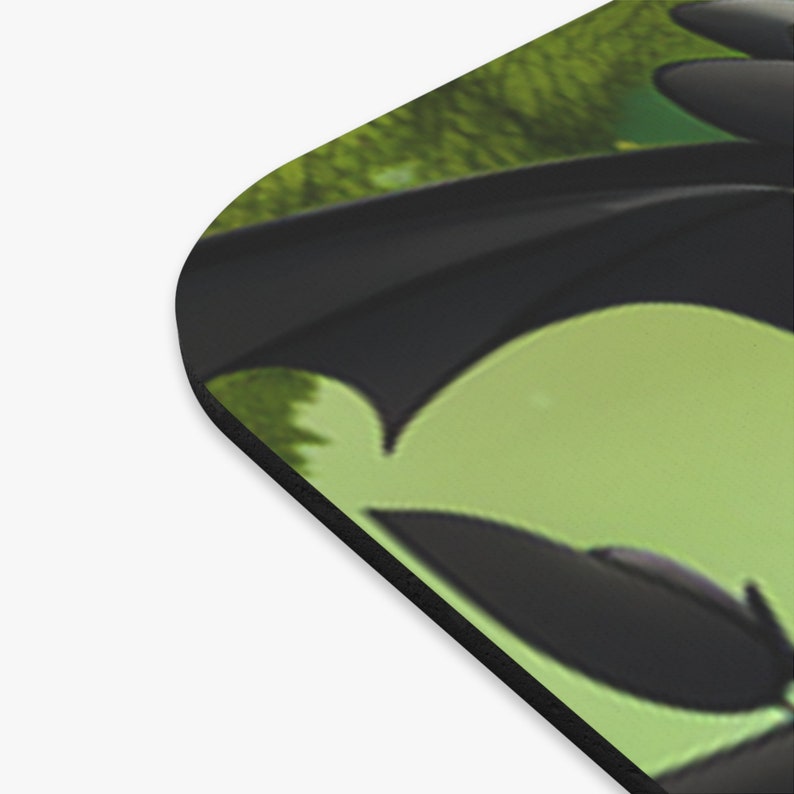 Mouse Pad (rectangle) With Toothless the Nightfury From How to Train ...