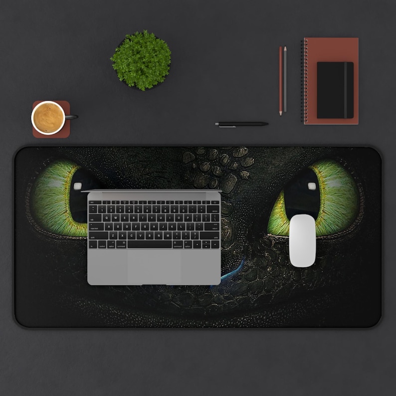 Toothless From HTTYD Desk Mat Gamer Workspace Decor Computer Accessory ...