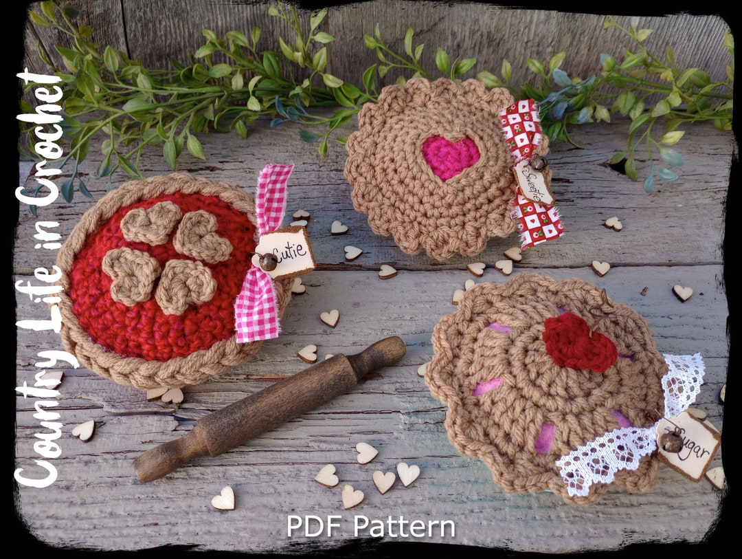 Miniature Heart Pies Crochet Pattern, Valentine Sweet Pies Crochet ...