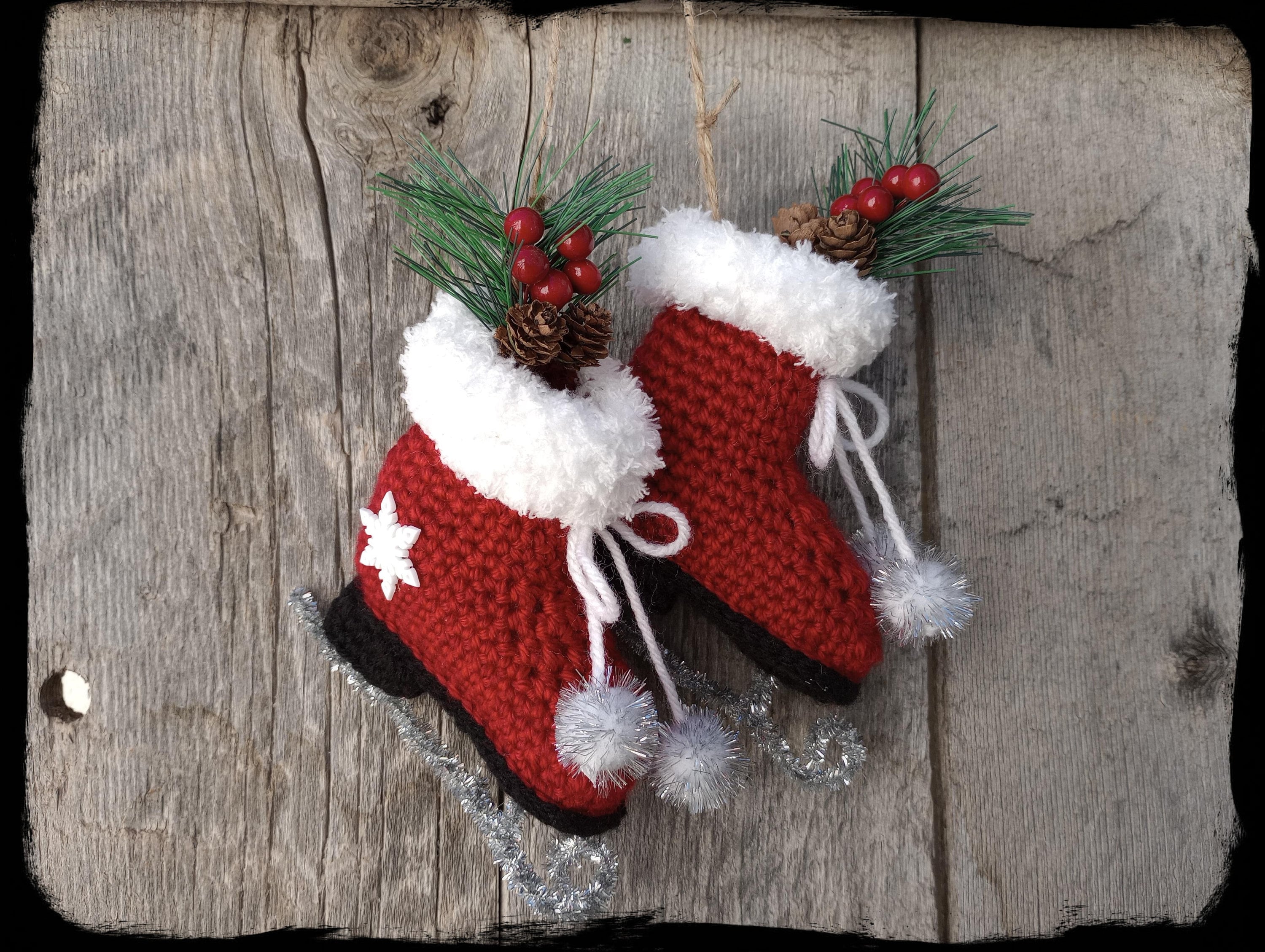 Ice Skates Crochet Pattern: Vintage Christmas Ornament (PDF Pattern) - Etsy