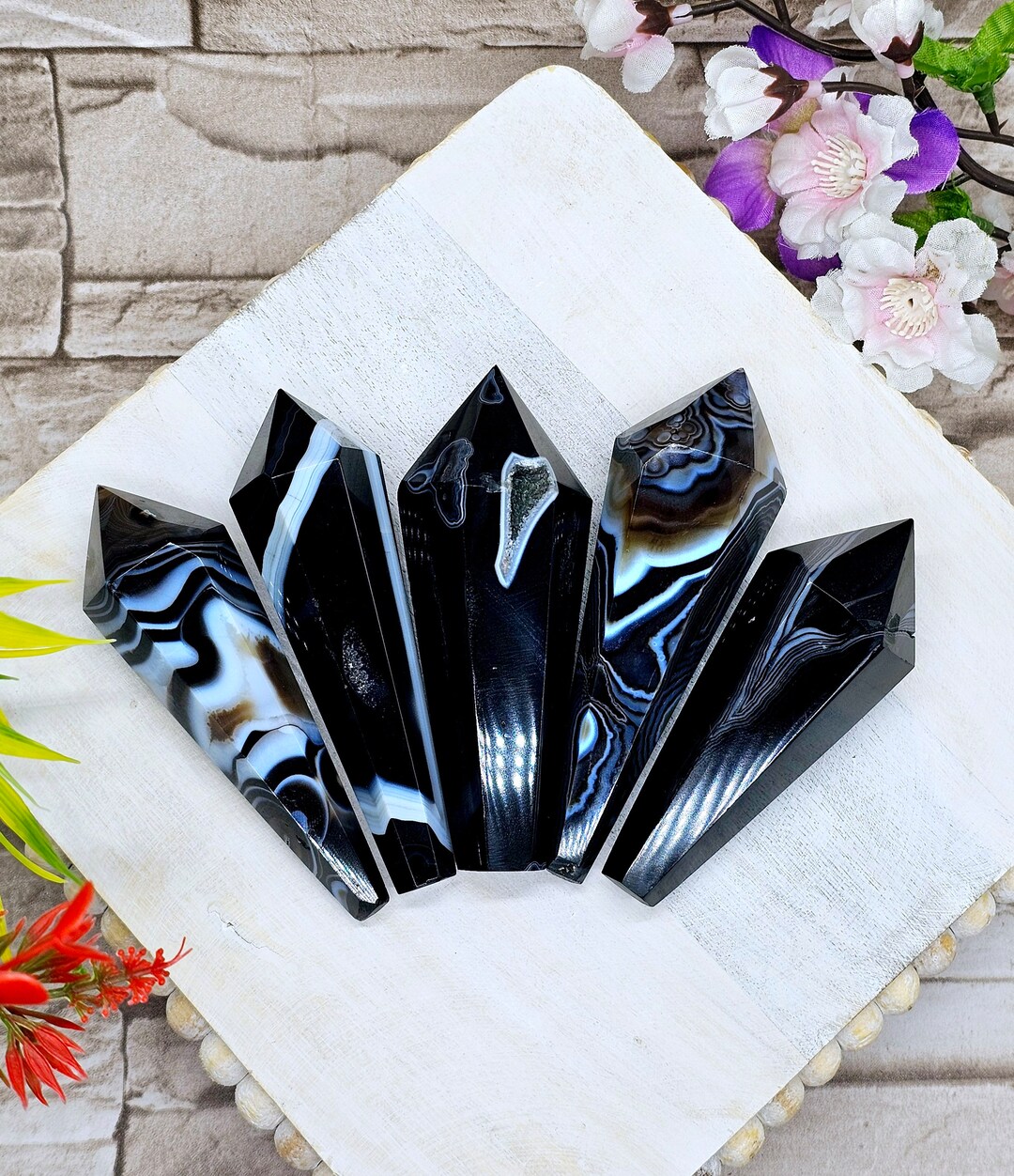 Black Agate Wand / Banded Agate / Chakra / Rocks and Geodes - Etsy