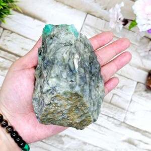 Natural Raw Emerald Specimen / Emerald / Chakra / Rocks and Minerals - Etsy