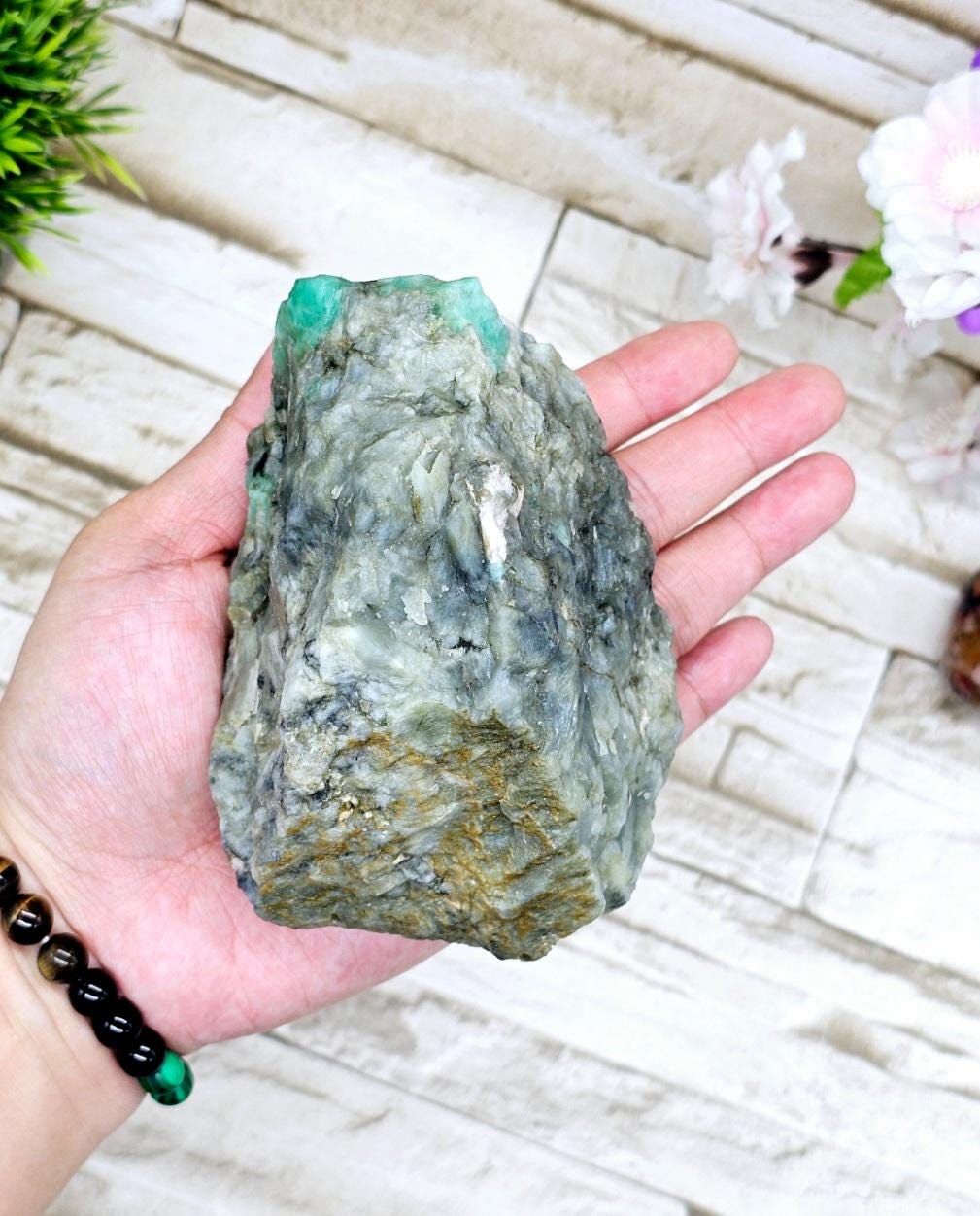 Natural Raw Emerald Specimen / Emerald / Chakra / Rocks and Minerals - Etsy
