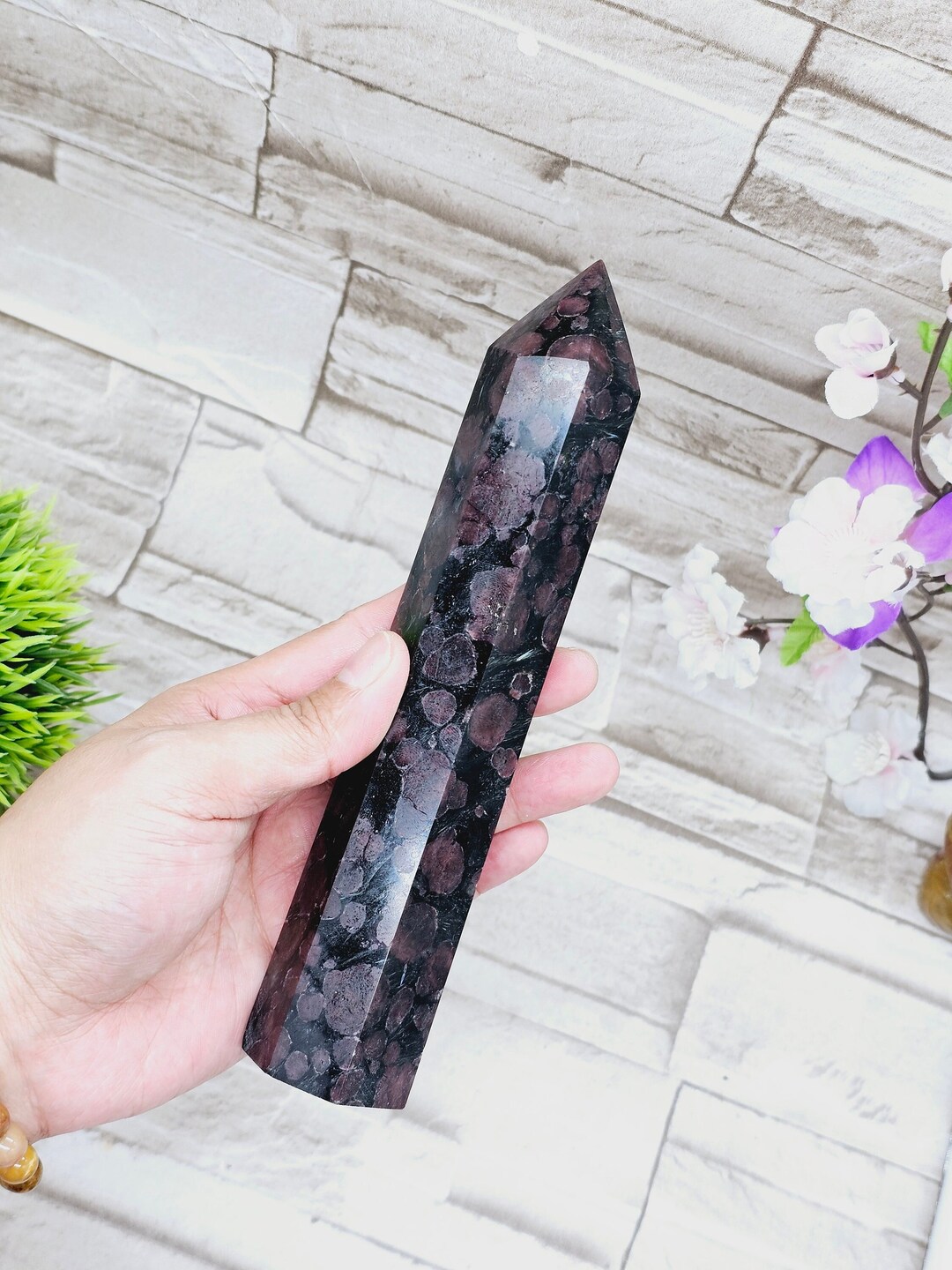 Garnet Tower / Garnet / 7" / Chakra / Rocks and Minerals - Etsy