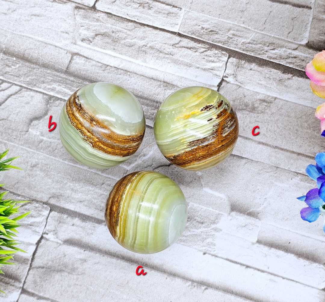 Afghanistan Jade Sphere / Green Jade / Afghan Jade / Chakra - Etsy