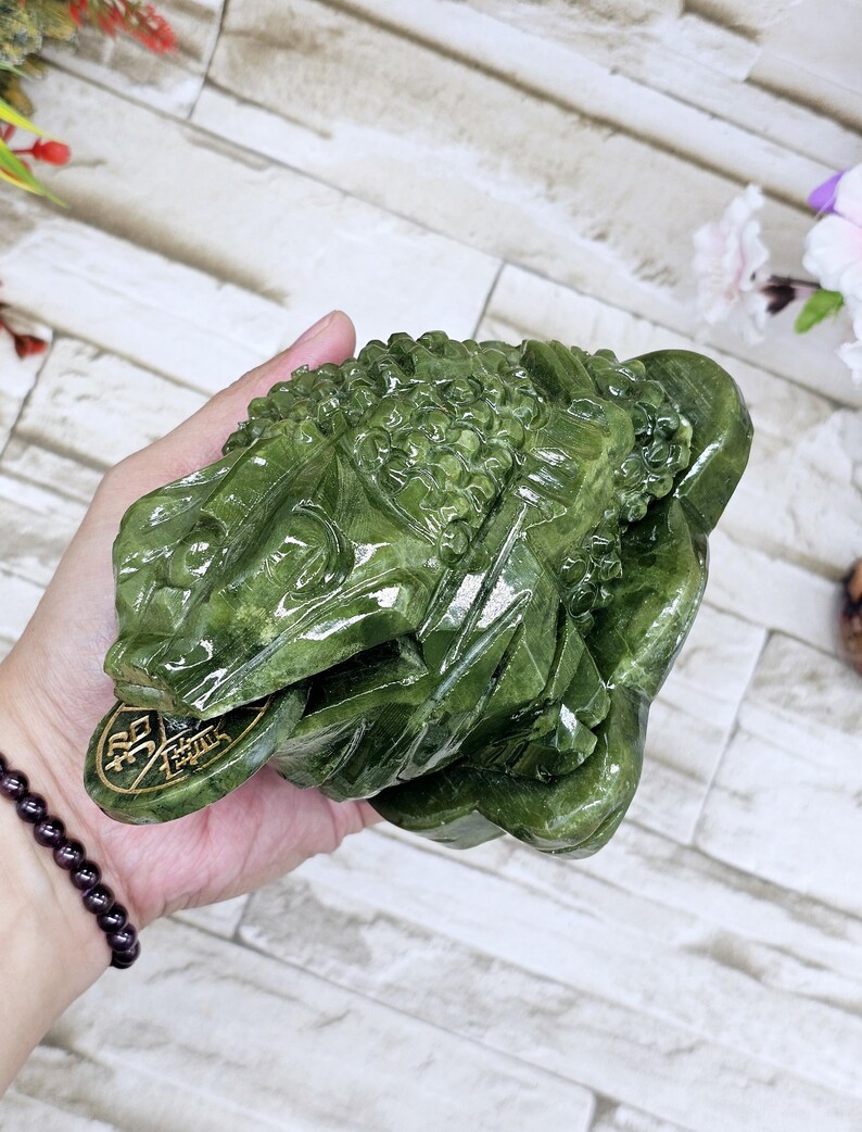 Chinese Money Toad / 2.12 Lbs / Green Jade / Prosperity / Animal Totem ...