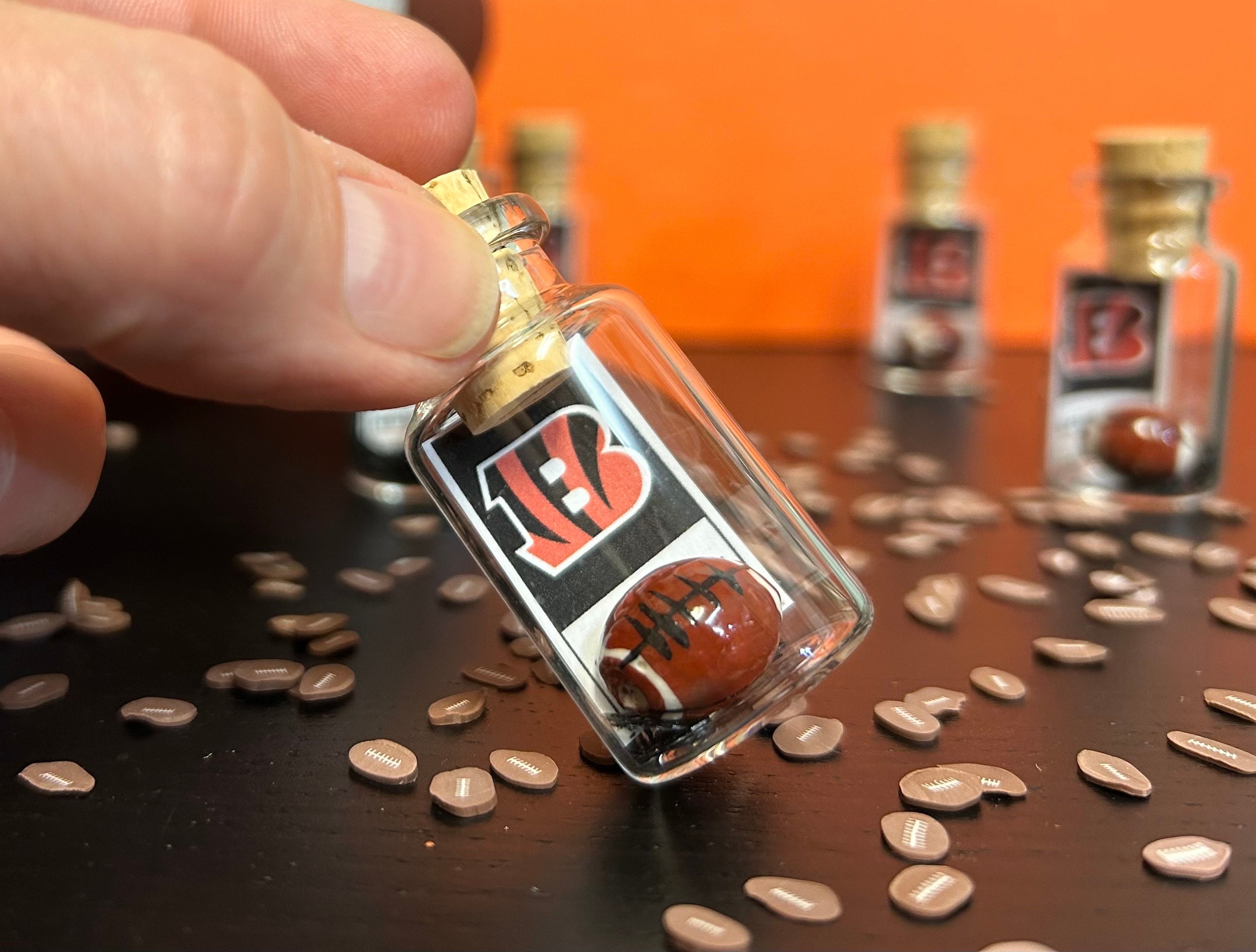 Tiny Bottle Football, Confetti Paws and Cincinnati Bengal's Logo, Fan ...