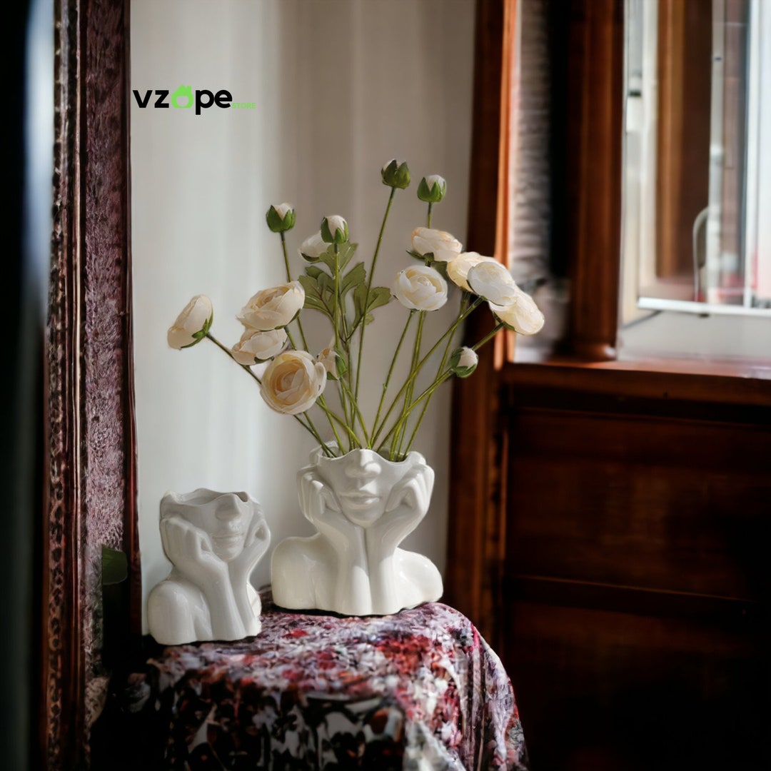 Ceramic Human Body Vase for Dried Flowers Pam Pass Grasshalf - Etsy