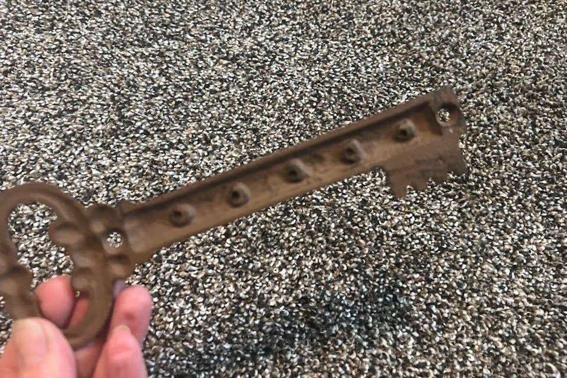 Vintage Cast Iron Key Rack With Hooks - Etsy