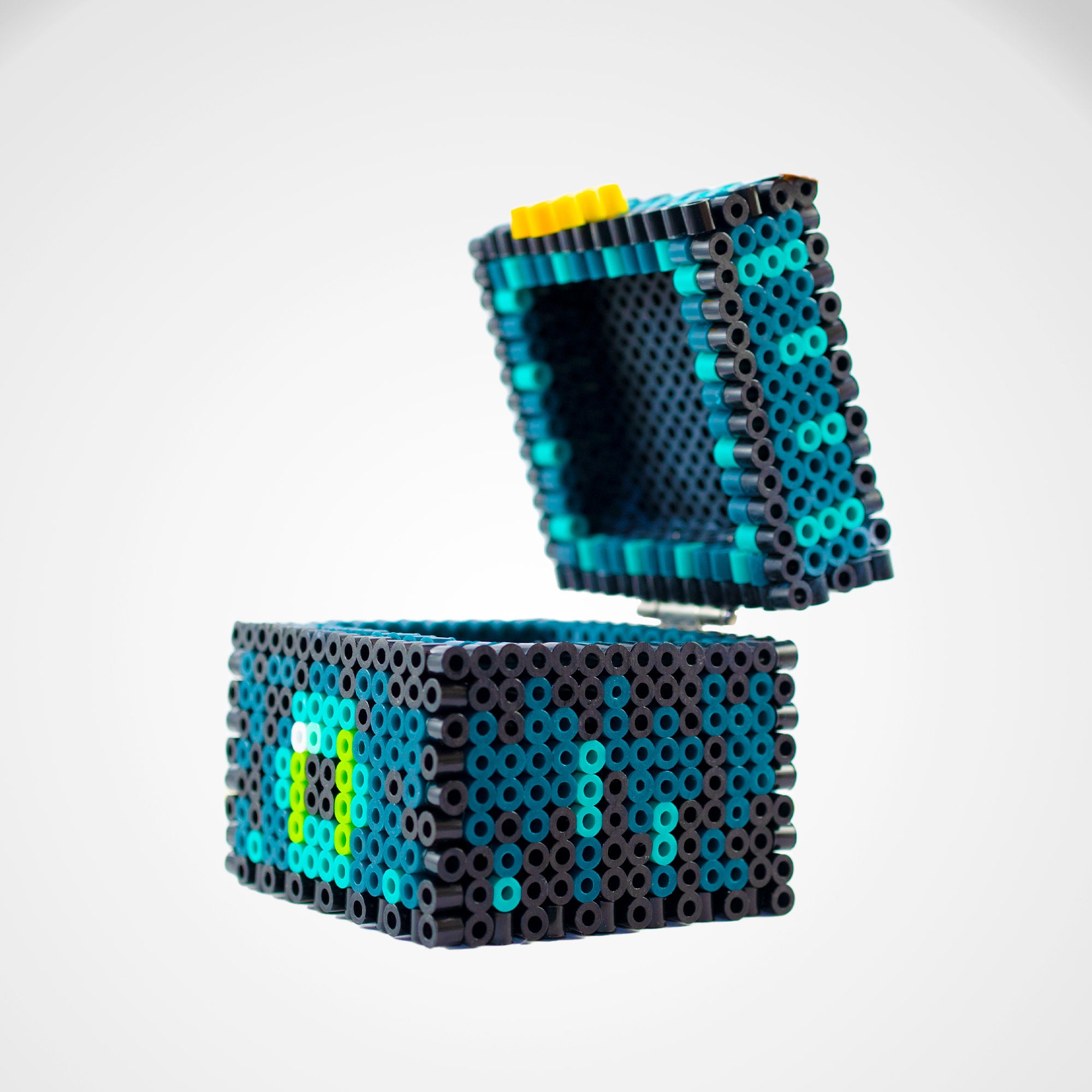 Ender Chest 3D Perler Figurine - Etsy