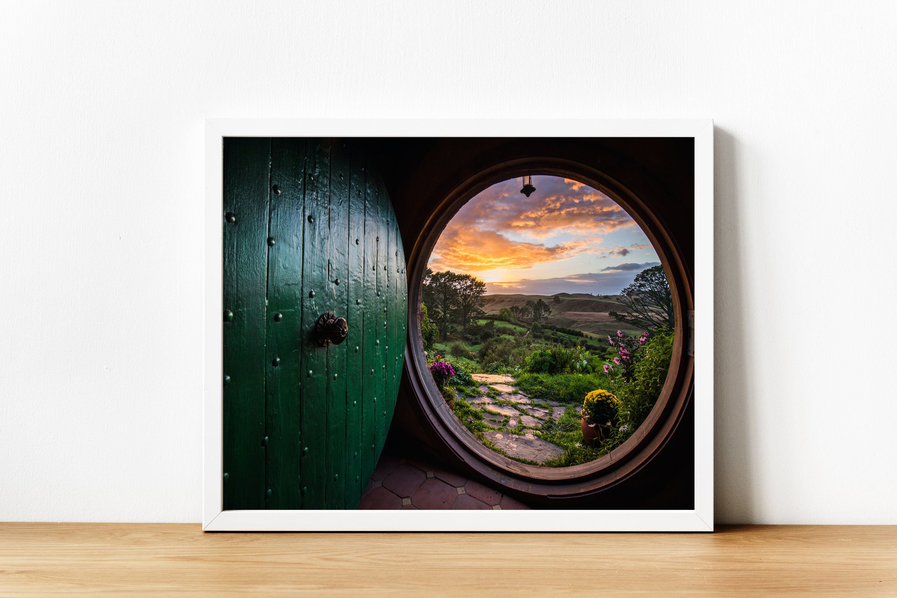 Hobbit House Wall Art Decal Hobbit Decor Bag End Wall Art - Etsy