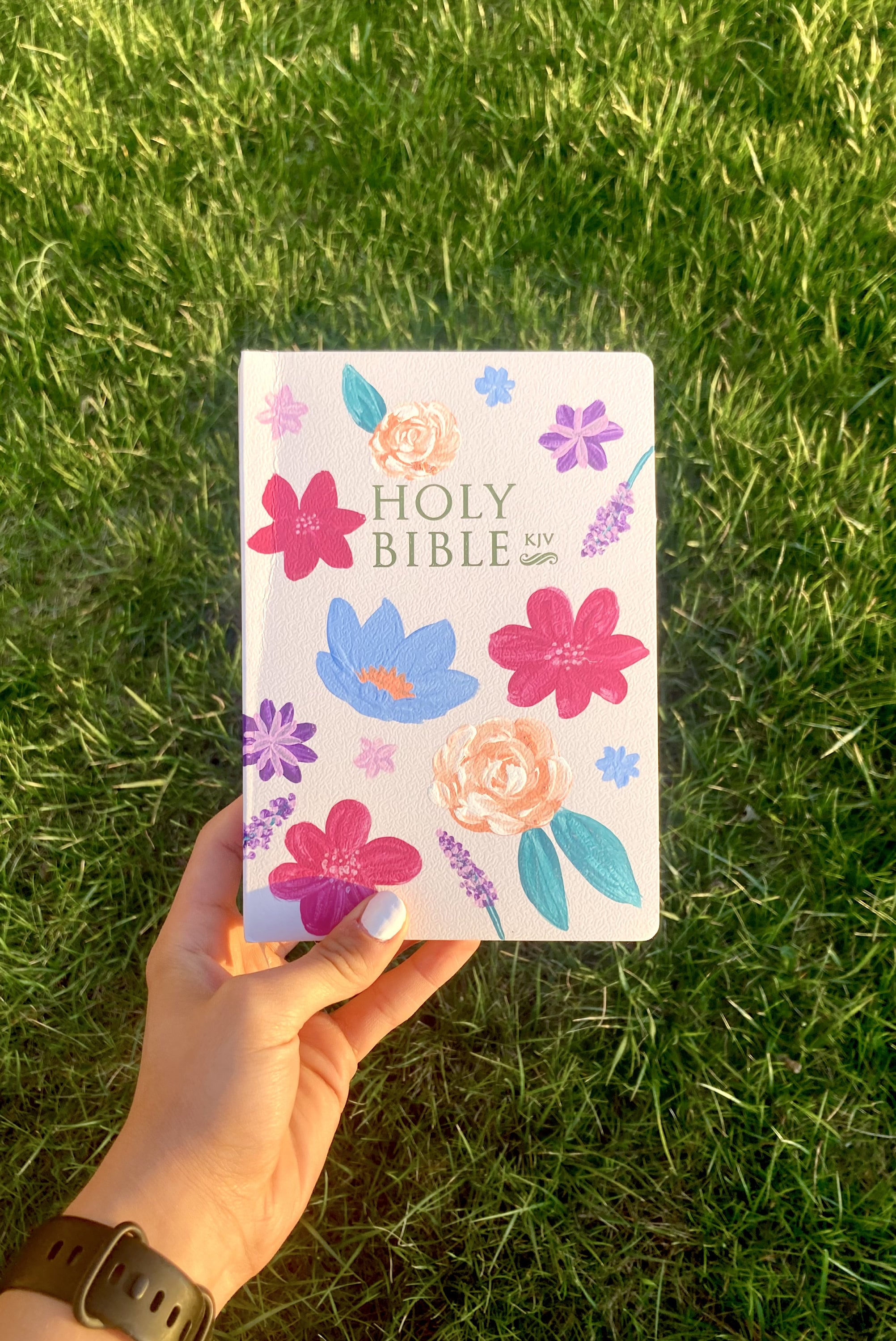 Custom Hand Painted Bible - Etsy