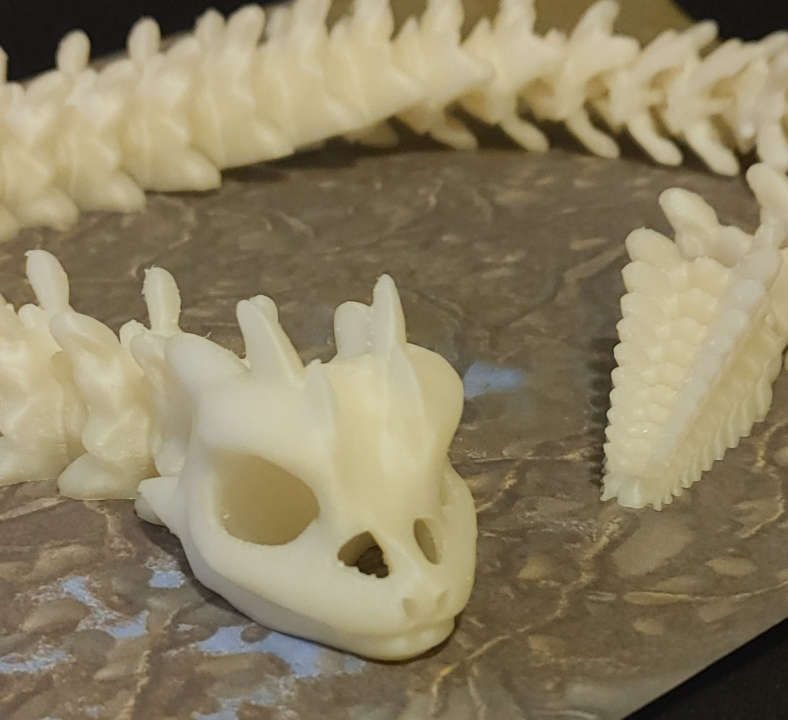 Flexi Serpent Skeleton 3D Print - Etsy