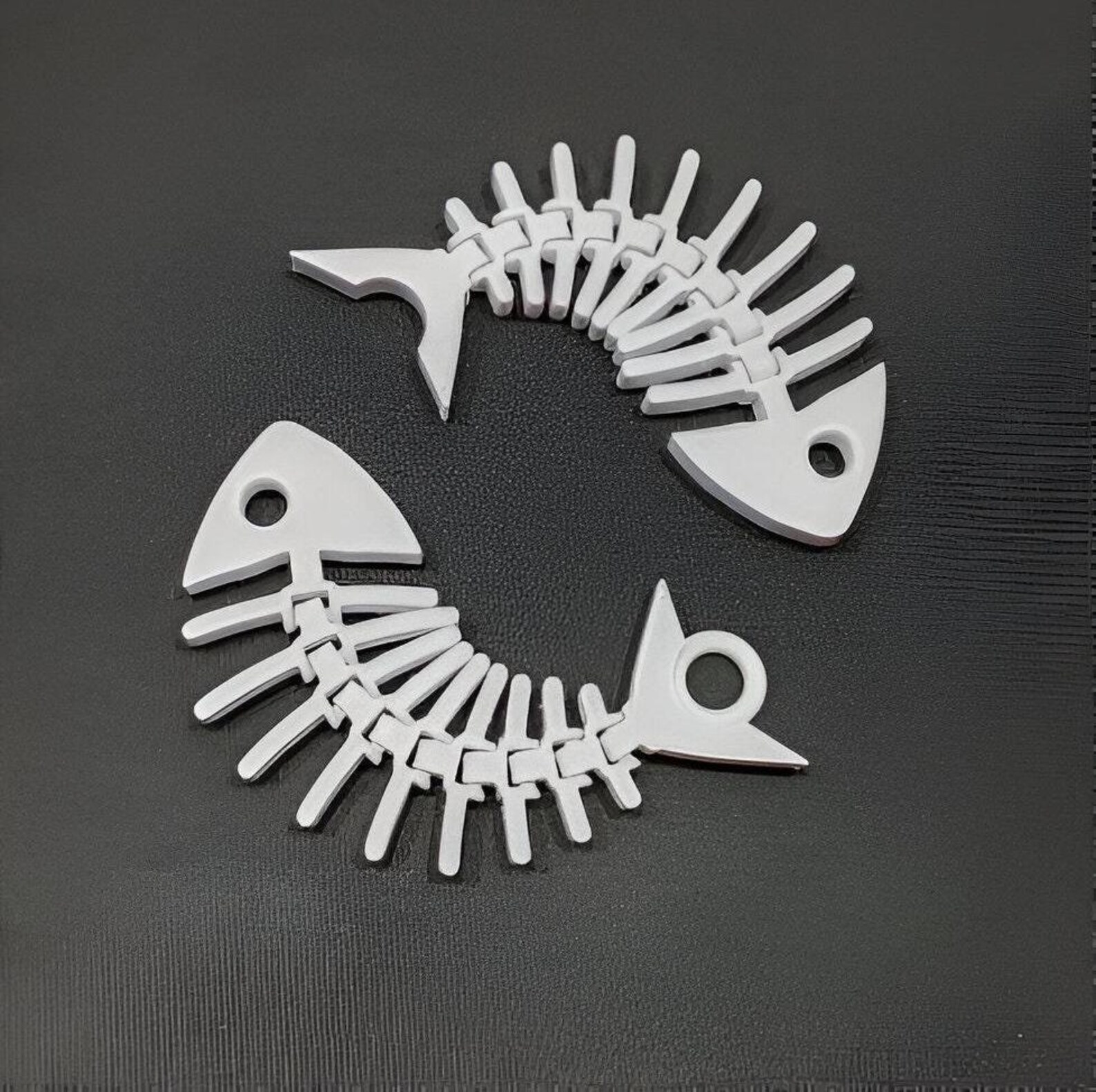 Articulated Fish Skeleton (3D Print) - Etsy