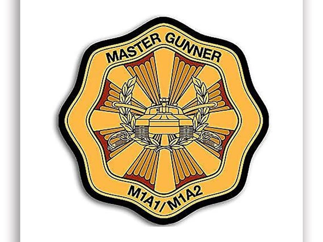 Round Army Master Gunner M1A1 M1A2 Sticker (logo Armed Gun Vinyl Decal ...