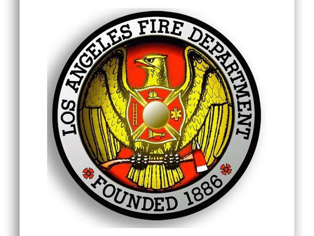 Round 1886 Los Angeles CITY Fire Department Sticker (ca Dept La Auto Rv ...