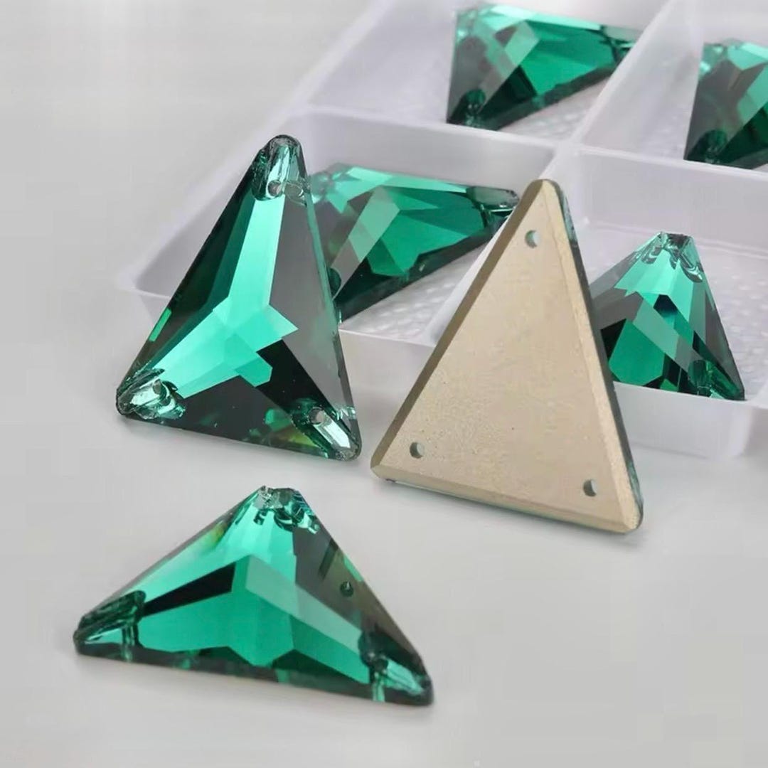 Emerald Green 3271 Sew on Glass Crystal Isosceles / Tall / Slim ...