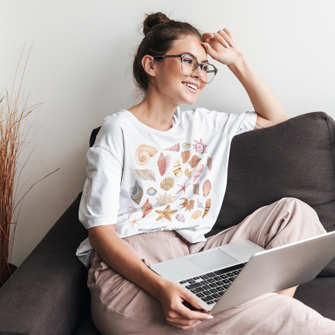 Seashell Shirt Seashell Lover T-shirt for Seashell Hunting Womans Beach ...