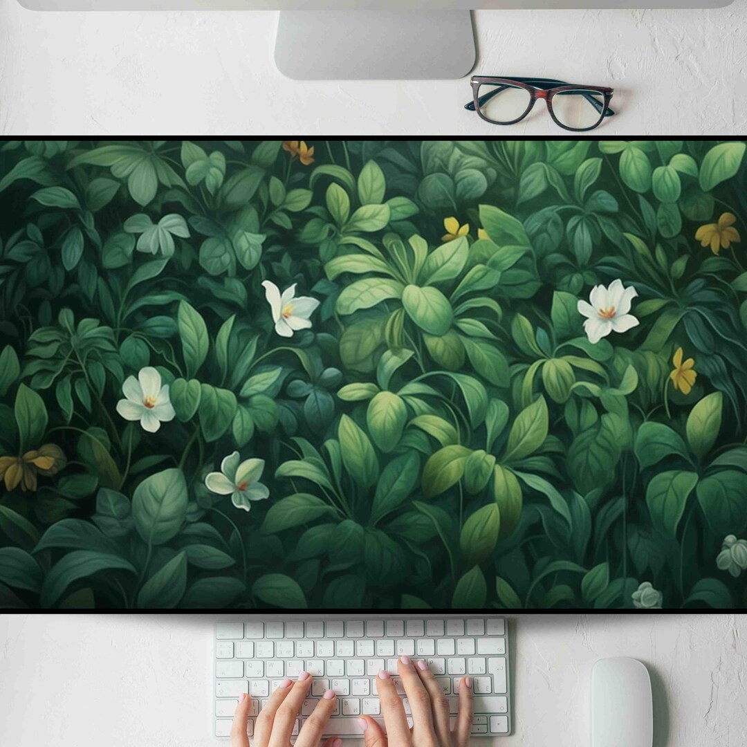Garden Leaves in Forest Shade Desk Mat, Gaming Mouse Pad, Large ...