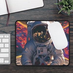 Awesome Unique Astronaut Outer Space Design Desk Mat Gaming Mouse Pad ...