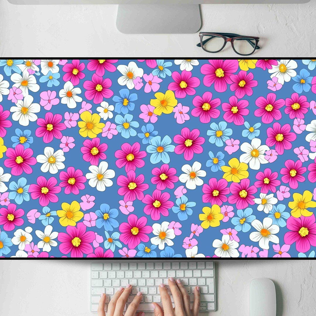 Wildflower Garden in Pop Art Style Desk Mat, Gaming Mouse Pad, Large ...
