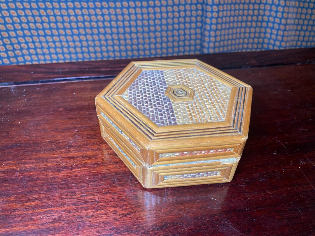 Vintage Wicker Bamboo Hexagonal Trinket Jewelry Box Colorful ...