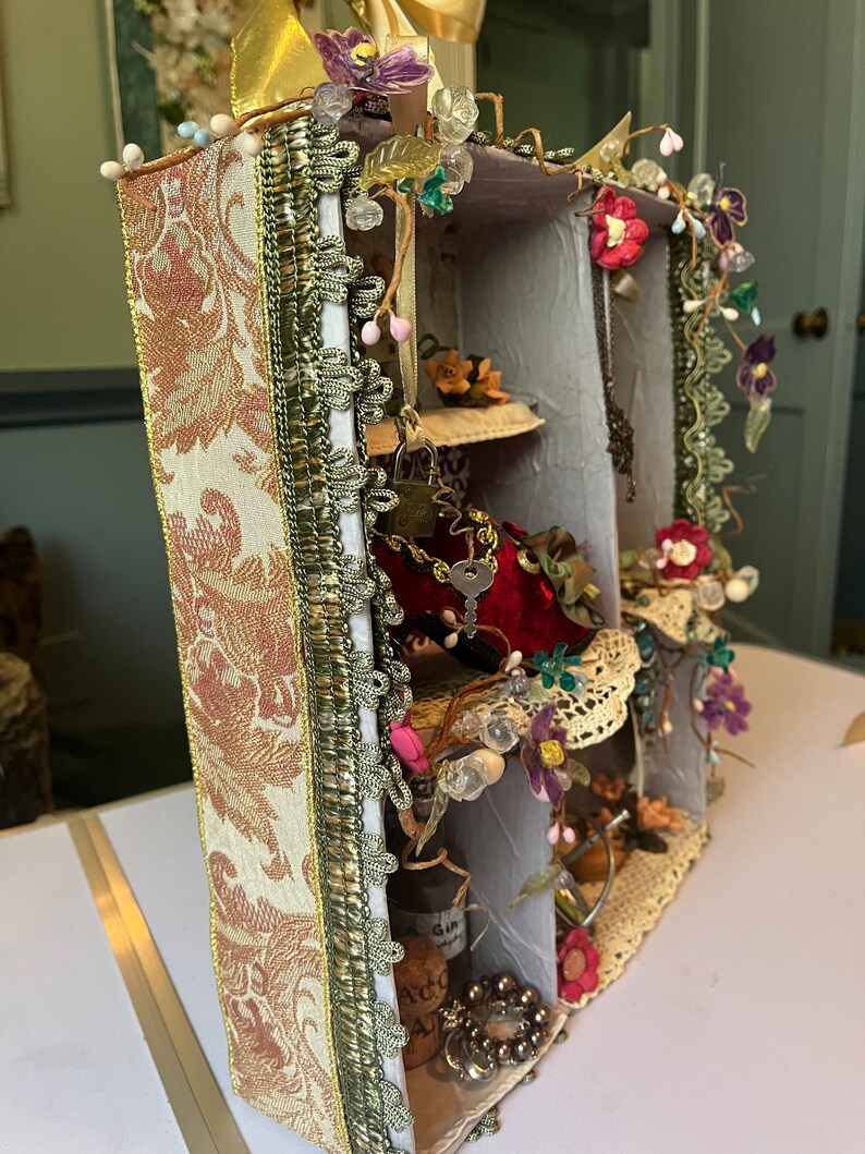 Victorian Diorama - Etsy