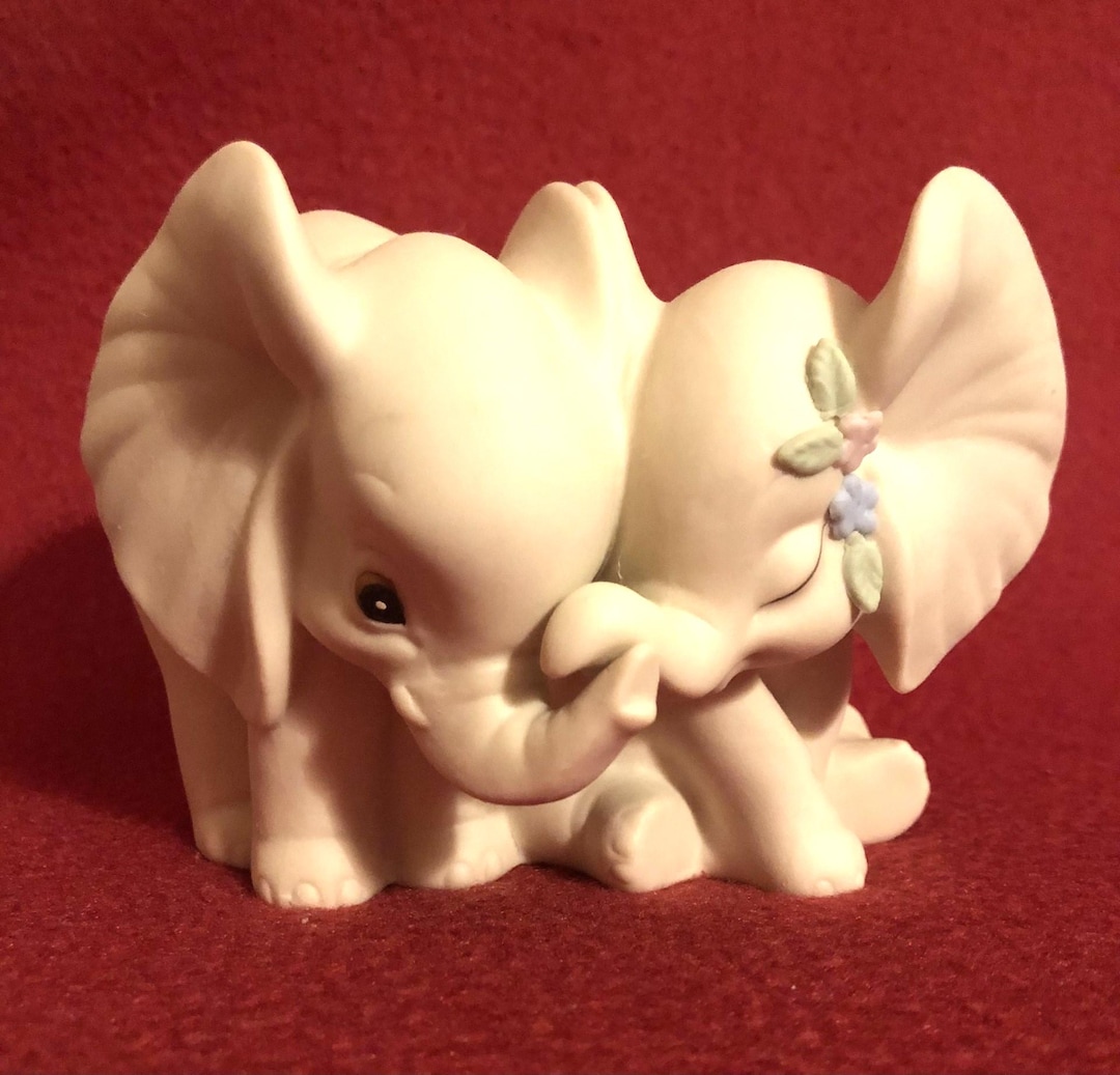 Two Elephants Hugging Figurine by Homco - Etsy