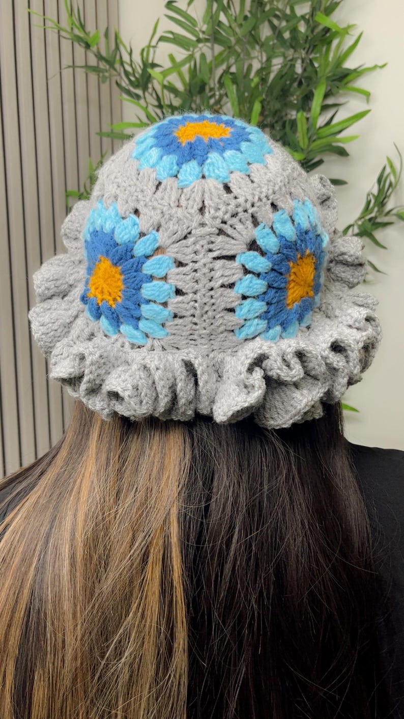 Sunburst Granny Square Ruffle Hat Pattern: Beginner Crochet (PDF ...