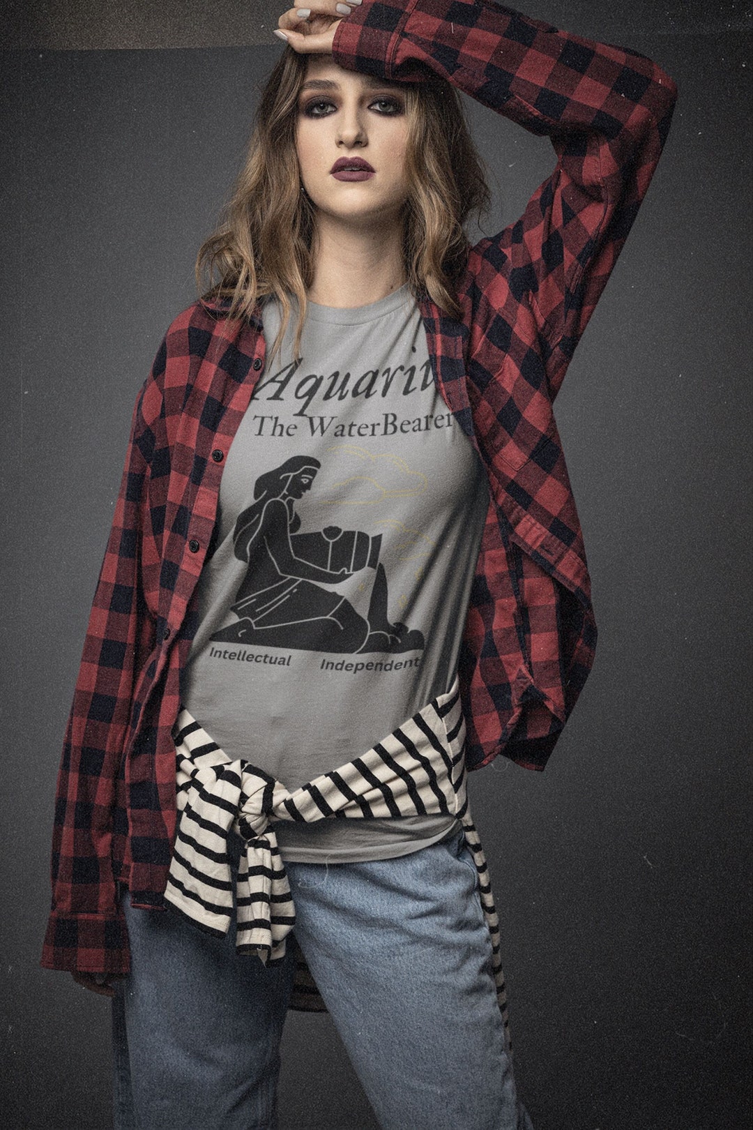 Aquarius Zodiac Symbol Shirt, Zodiac Description Tshirt, Astrology T ...